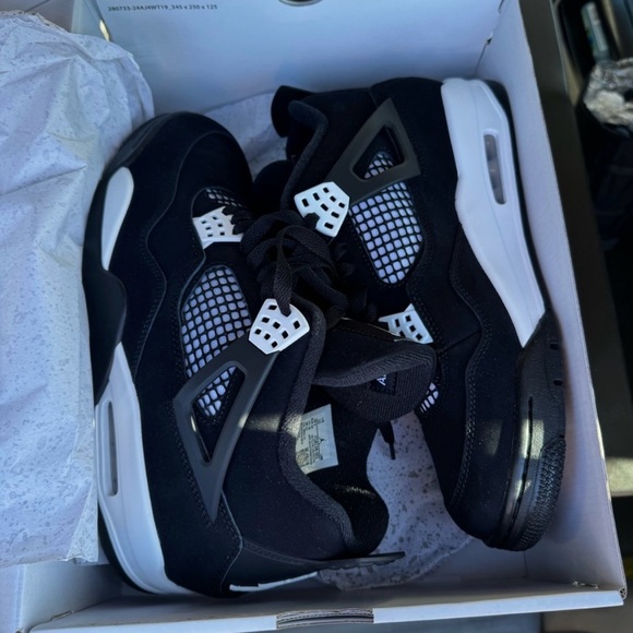 Jordan | Shoes | Jordan 4 White Thunder Authentic With Goat Tag In Box ...